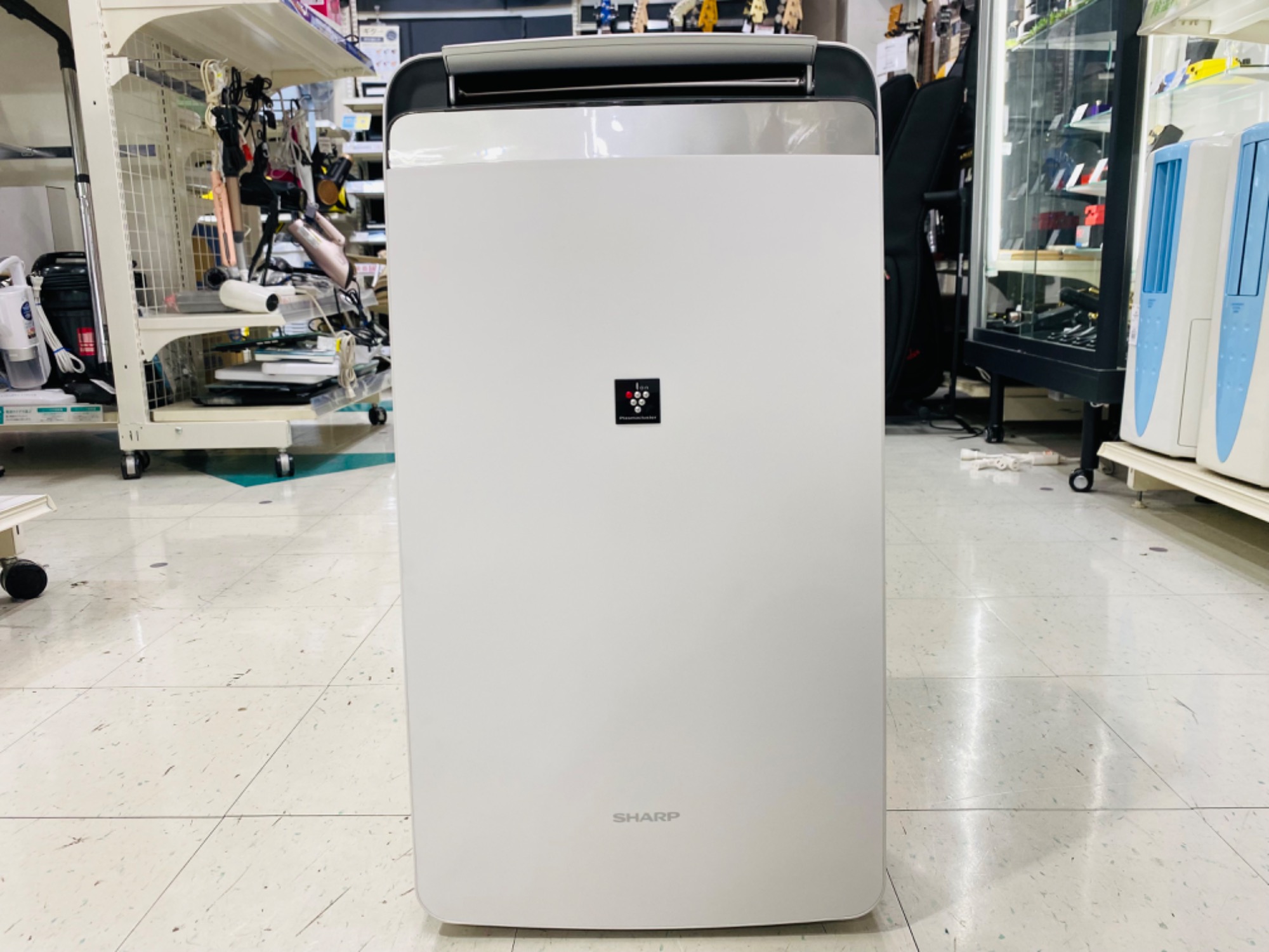 SHARP(シャープ)コンプレッサー式衣類乾燥除湿器 CV-P180-W 2022年製が買取入荷致しました！! [2023.06.04発行]｜リサイクルショップ トレジャーファクトリー（トレフ ...