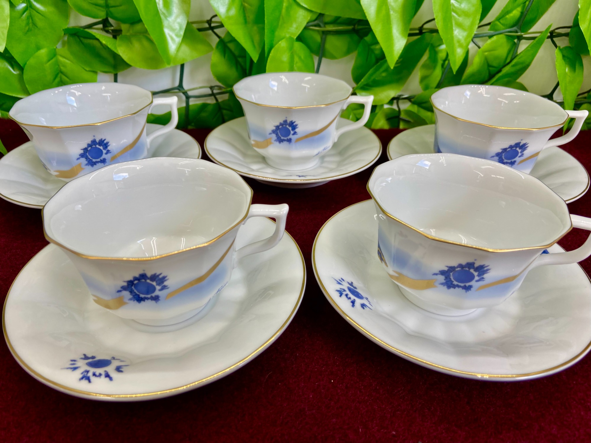 【ROYAL COPENHAGEN】カップ＆ソーサー5客セットをご紹介いたします！ [2023.12.25発行]｜リサイクルショップ トレジャーファクトリー（トレファク）寝屋川店