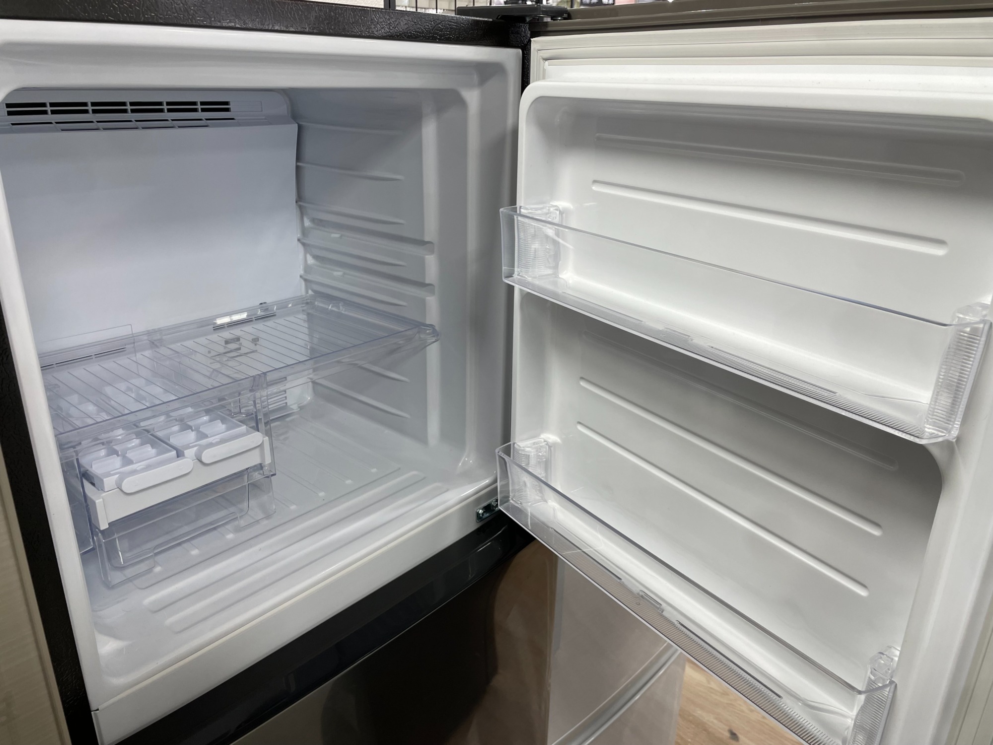 SHARP(シャープ) 2ドア冷蔵庫 SJ-D23D-S 2018年製 ご紹介いたします！ [2023.05.05発行]｜リサイクルショップ トレジャーファクトリー（トレファク）柏花野井店