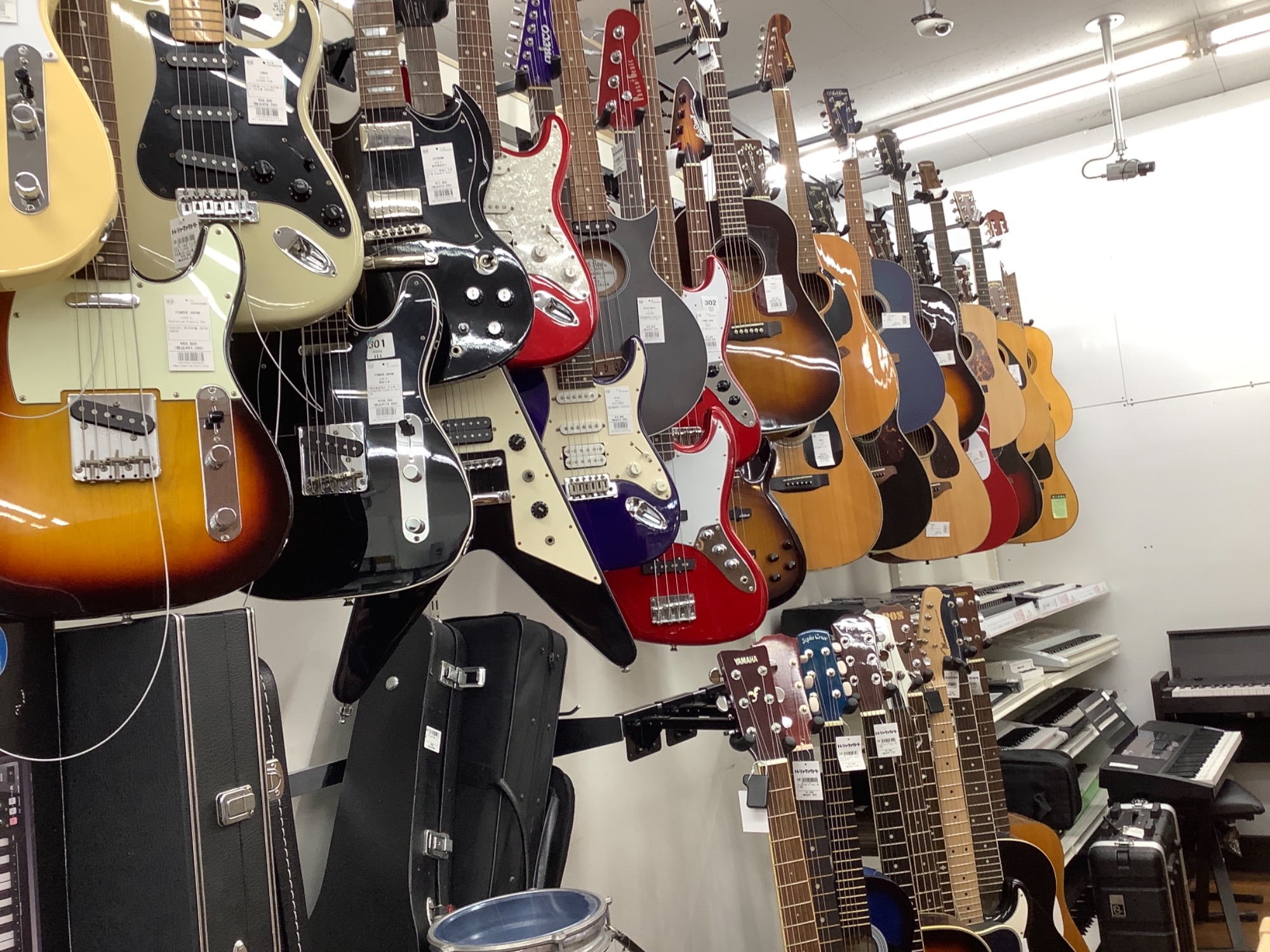 【お家で練習できちゃう！！】YAMAHA(ヤマハ) より サイレントバイオリン SV130 が入荷致しました！ [2023.04.10発行]｜リサイクルショップ トレジャーファクトリー（トレフ ...