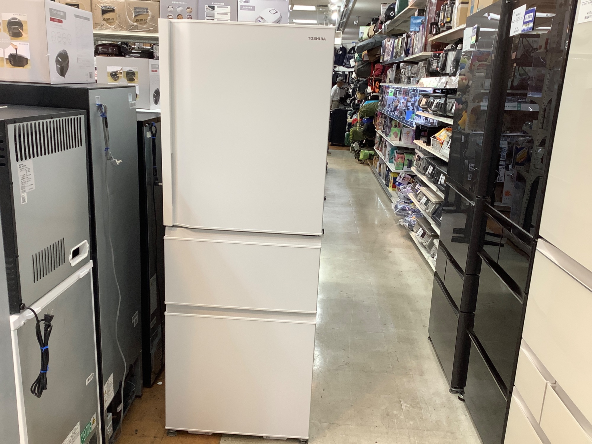 【使いやすい工夫たくさん♪】TOSHIBA（トウシバ）3ドア冷蔵庫 GR-W33SC 2025年製 が入荷しました！ [2025.07.12発行]｜リサイクルショップ トレジャーファクトリー ...