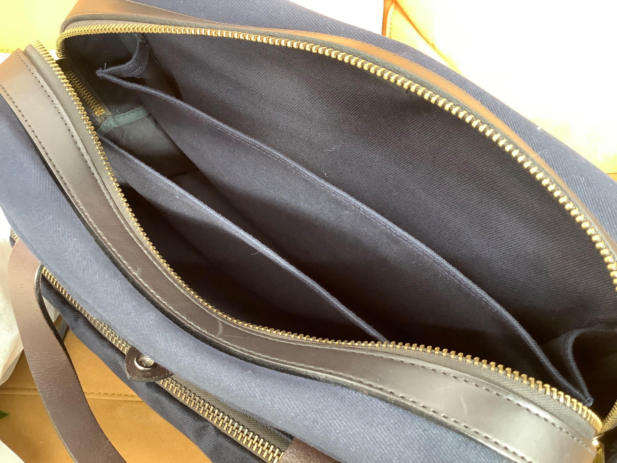 FILSON（フィルソン）RUGGED TWILL PADDED COMPUTER BAG 2WAYバッグが入荷いたしました！ [2024. ...