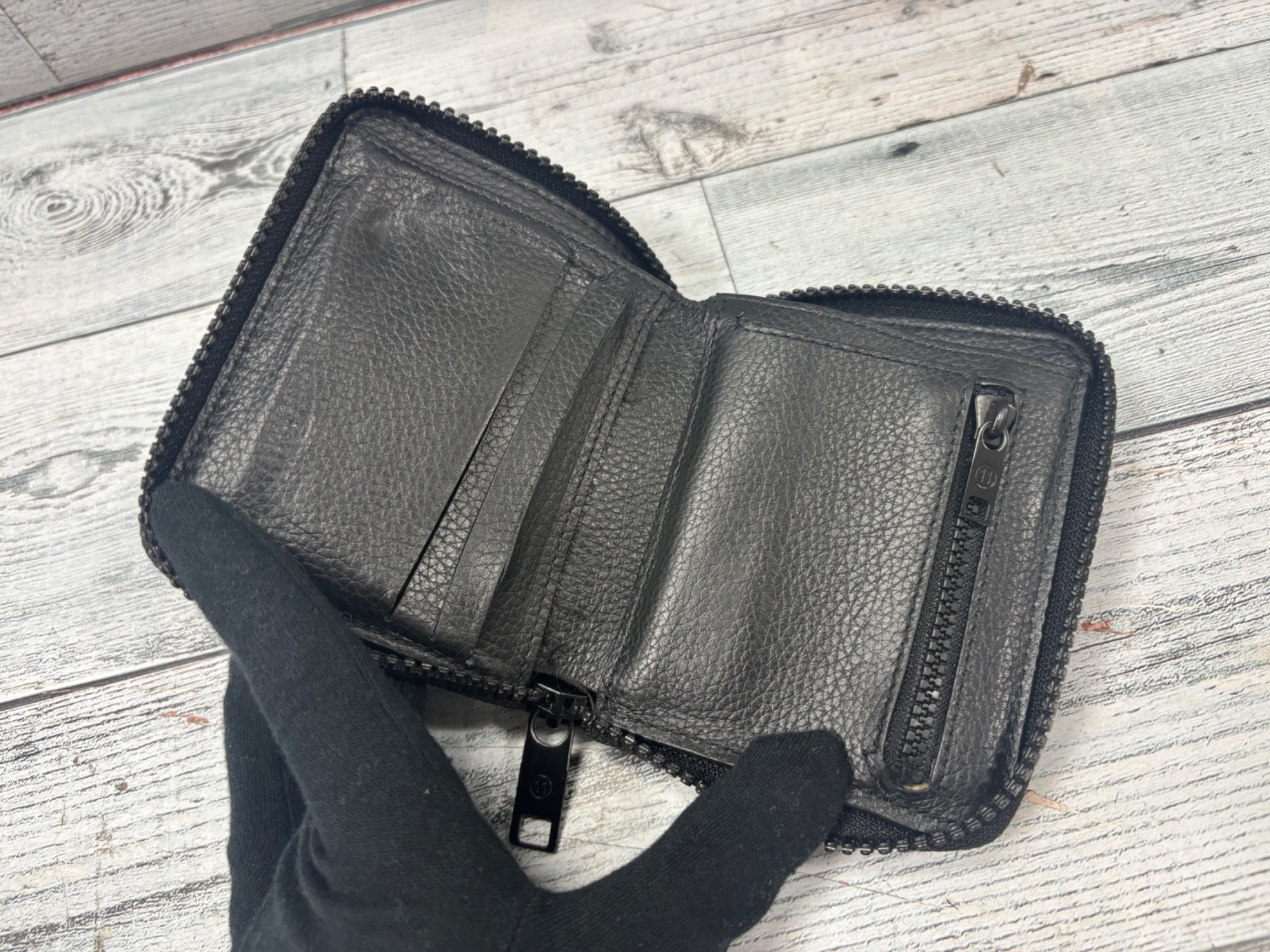 Maison Margielaのレザーウォレット S55UI0197 が入荷いたしました！！ [2024.06.05発行]｜リサイクルショップ トレジャーファクトリー（トレファク）中央林間店