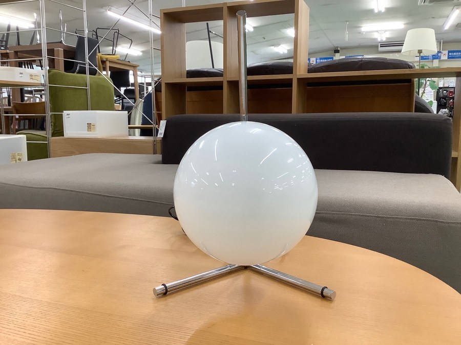 FLOS(フロス)のフロアスタンド【IC LIGHT T1 LOW】を買取入荷 FLOS(フロス)のフロアスタンド【IC LIGHT T1 LOW】を買取入荷