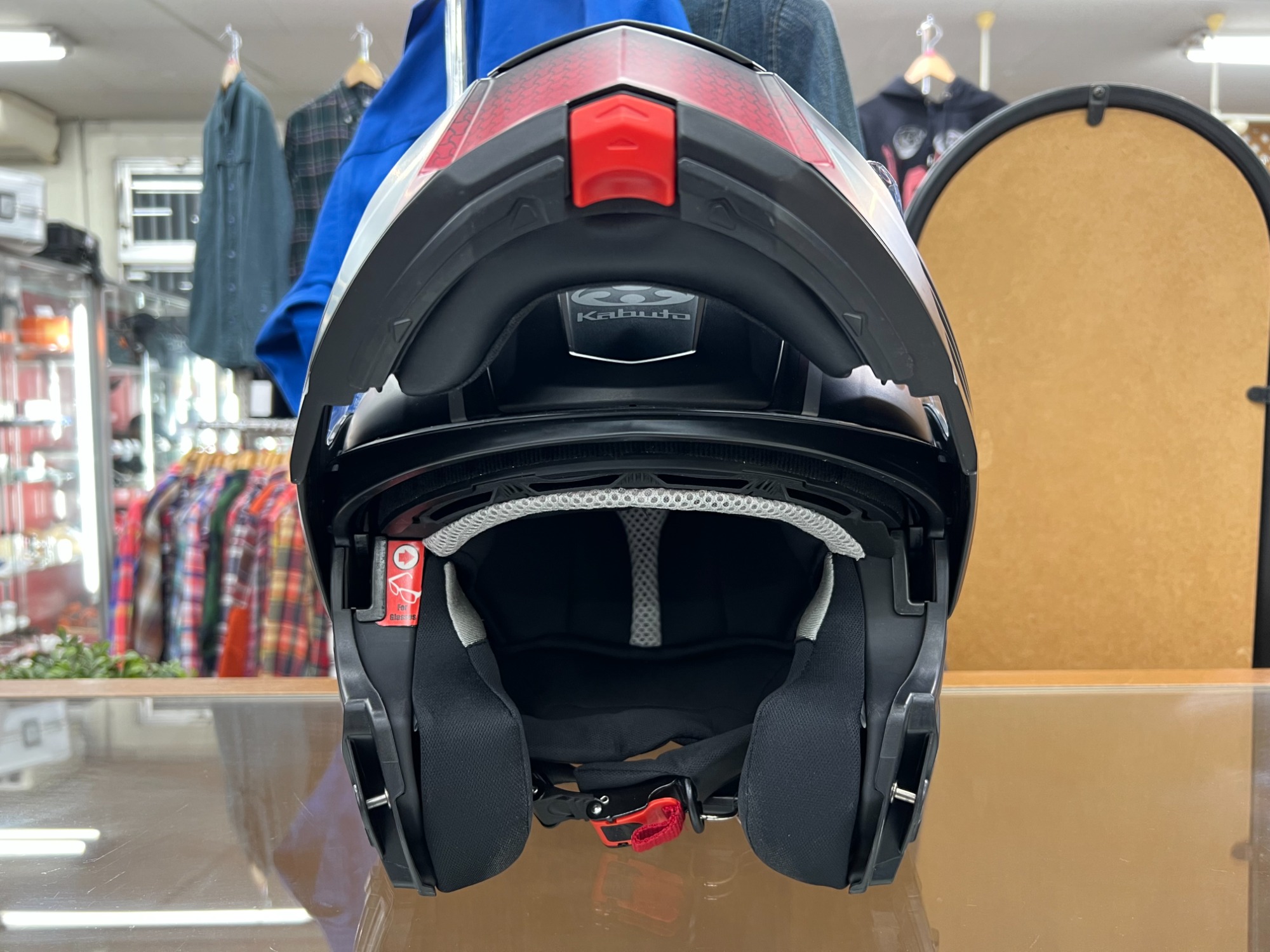 OGK KABUTO（オージーケーカブト）のバイクヘルメットをご紹介です！ [2022.09.05発行]｜リサイクルショップ トレジャー ...