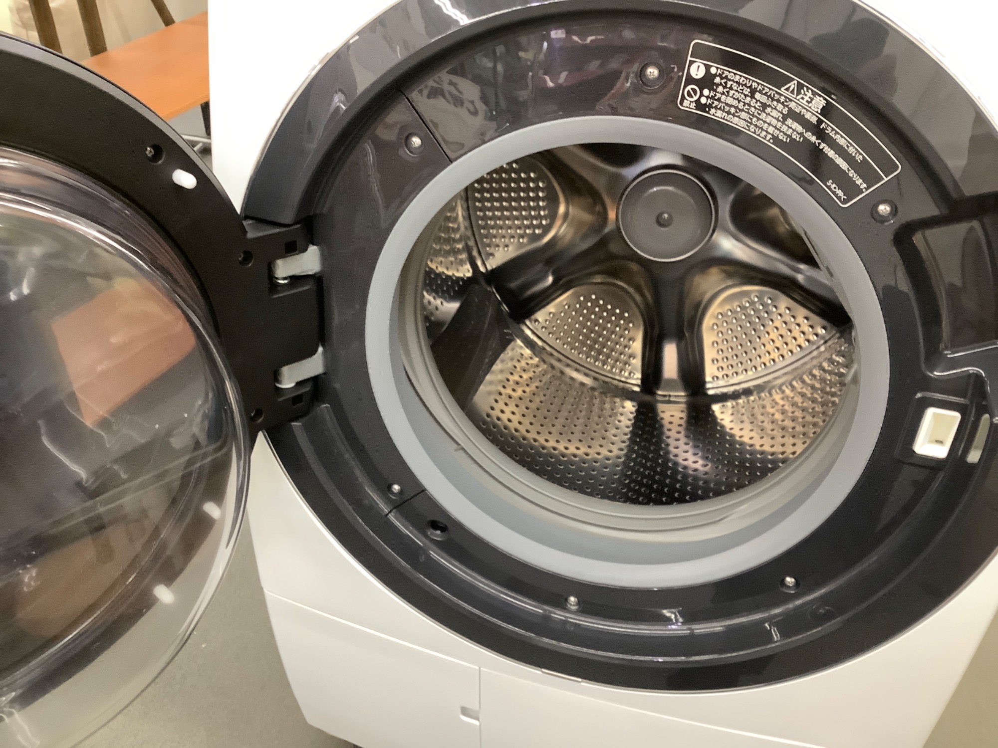 HITACHI(ヒタチ）11kg ドラム式洗濯機 BD-SV110C 買取入荷致しました！ [2022.10.01発行]｜リサイクルショップ トレジャーファクトリー（トレファク）秦野店