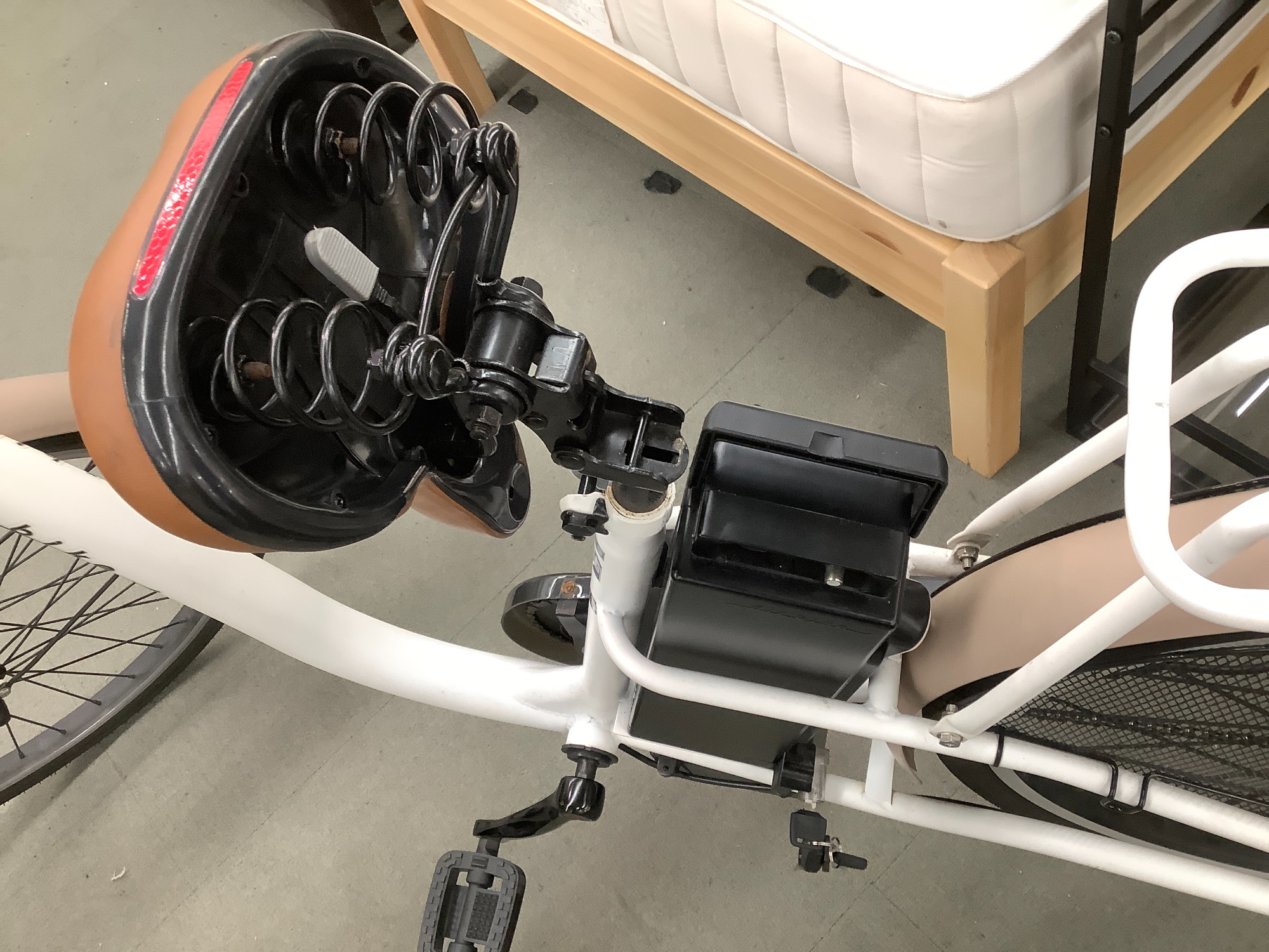 Santasan（サンタサン）の電動アシスト自転車 Air bikeを買取入荷致しました！ [2022.10.30発行]｜リサイクルショップ トレジャーファクトリー（トレファク）秦野店