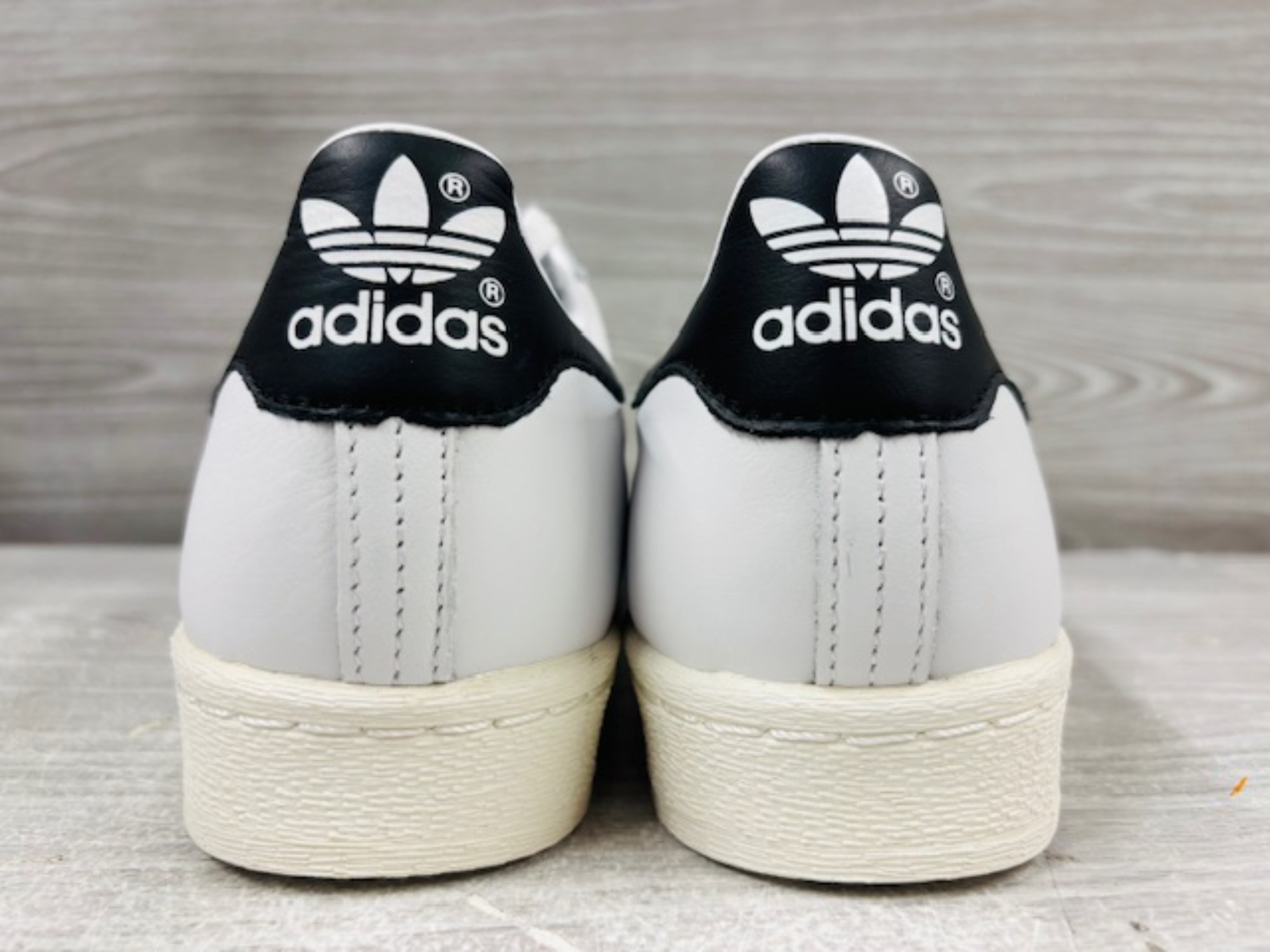 THE 定番モデル adidas（アディダス）SUPER STAR 82（スーパースター）買取入荷 [2025.05.16発行]｜リサイクル ...