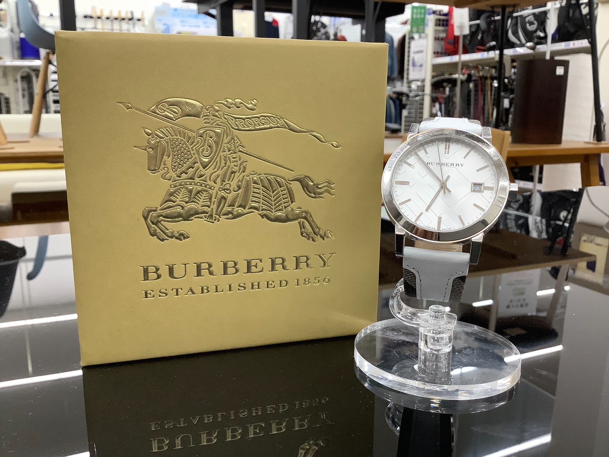 BURBERRY（バーバリー）クォーツ腕時計 BU9019が入荷しました！ [2023.04.04発行]｜リサイクルショップ トレジャー ...