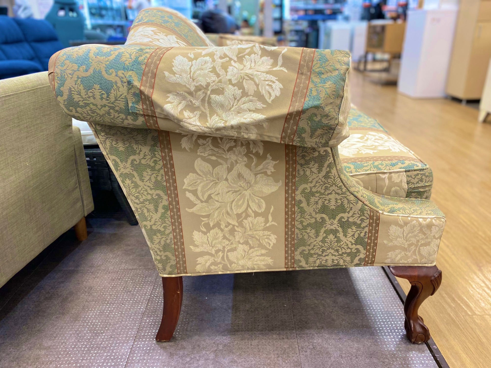 【ETHAN ALEN/イーセンアーレン】3人掛けソファー入荷しました！ [2023.09.19発行]｜リサイクルショップ トレジャー ...