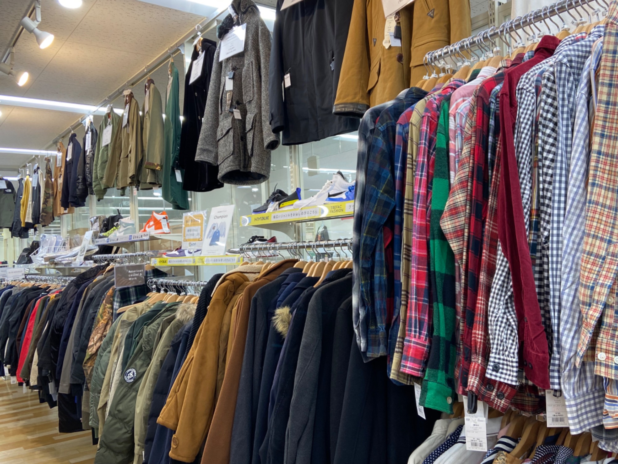 メンズ衣類買取強化!】WHITESVILLE(ホワイツビル)スタジャン メンズ衣類買取強化!】WHITESVILLE(ホワイツビル)スタジャン