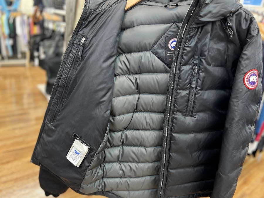 機能性抜群♪】CANADA GOOSE(カナダグース)のダウンジャケットが 機能性抜群♪】CANADA GOOSE(カナダグース)のダウンジャケットが