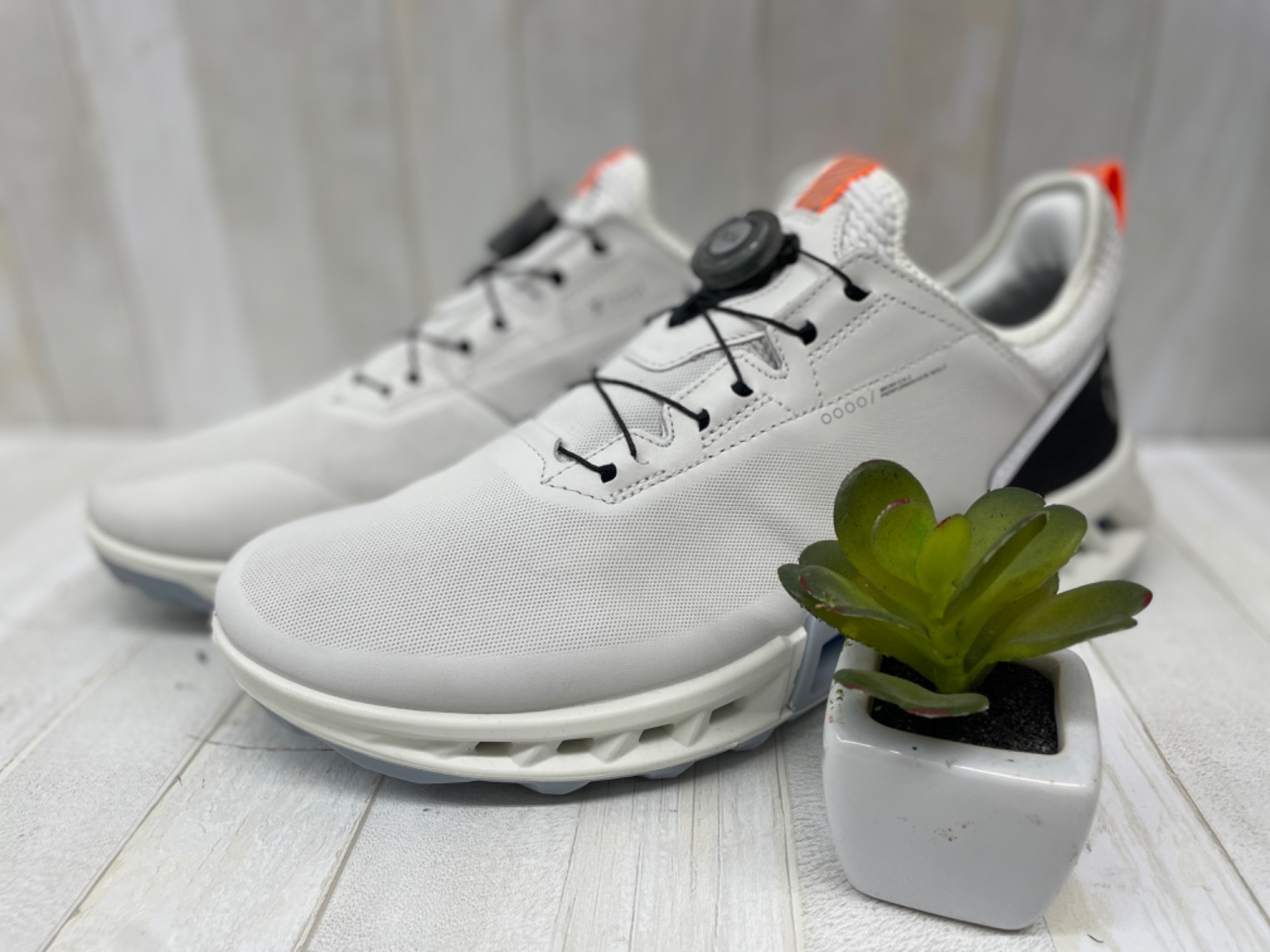 【スマホで購入】ECCO(エコー) ゴルフシューズのご紹介です‼ [2023.01.16発行]｜リサイクルショップ トレジャーファクトリー ...