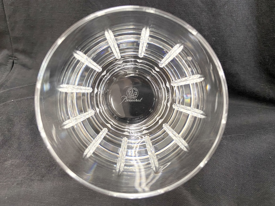 Baccarat/バカラ】独特な輝きを魅せる”アルルカン”ペアロック Baccarat/バカラ】独特な輝きを魅せる”アルルカン”ペアロック