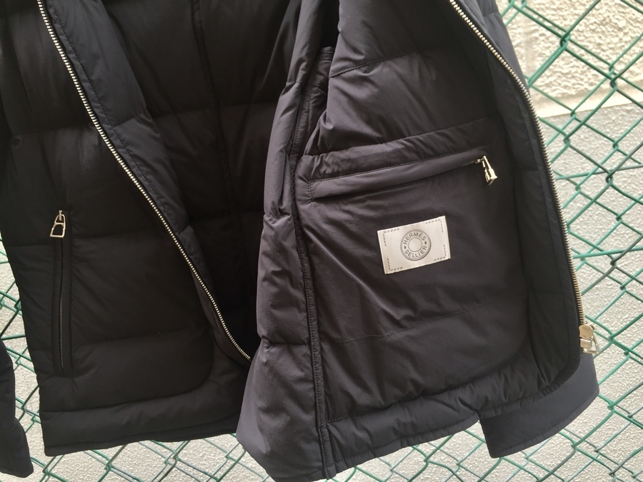 HERMES(エルメス)のダウンジャケットが入荷致しました HERMES(エルメス)のダウンジャケットが入荷致しました