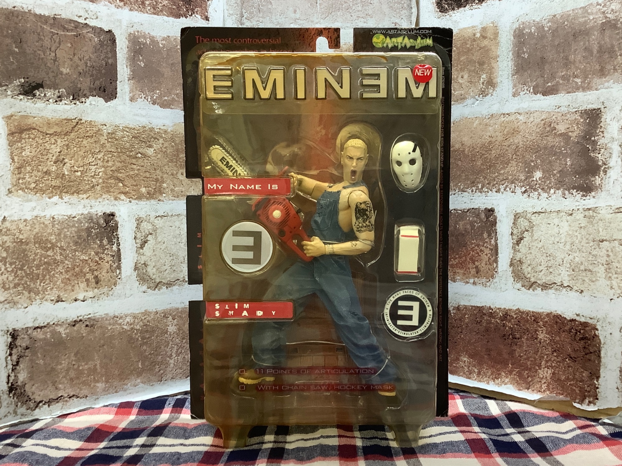 ARTASYLUM】エミネムのフィギュア2種新入荷致しました|2025年04 ARTASYLUM】エミネムのフィギュア2種新入荷致しました|2025年04